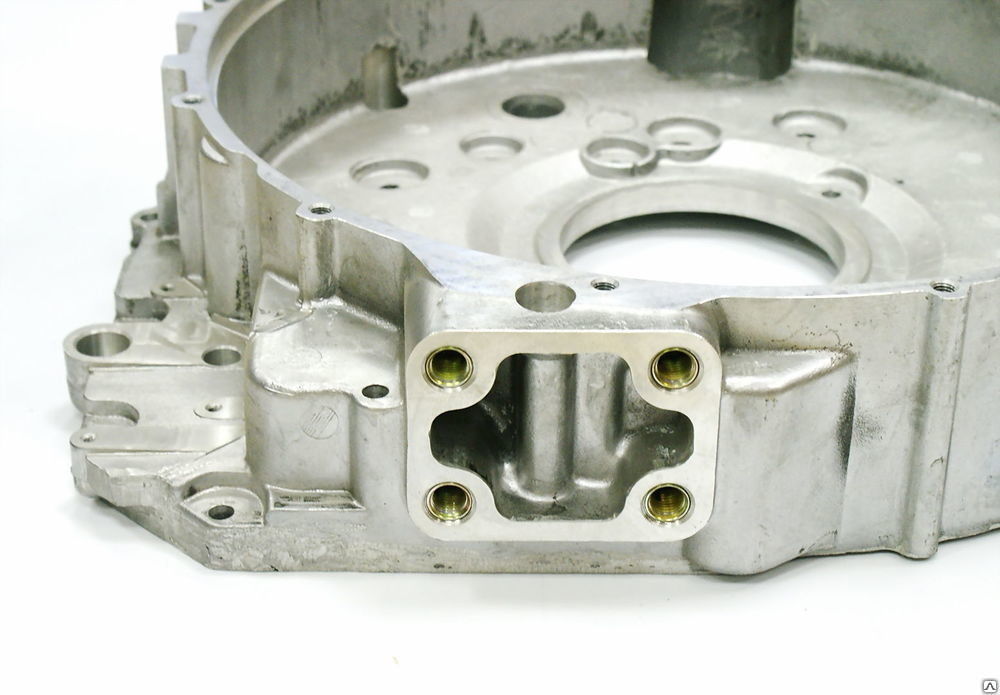 Картер маховика механической коробки передач Cummins 6ISBe 2831367 ...