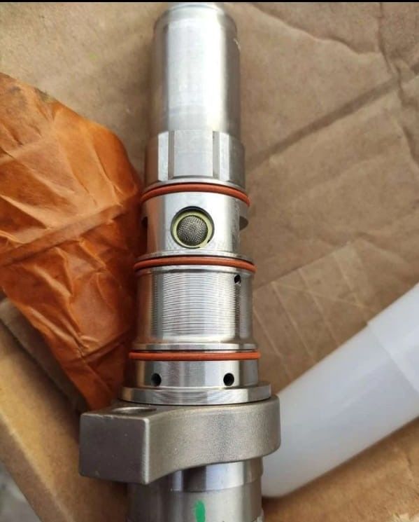 3076132 / 3058802, 4307428,3076125 Форсунка двигателя Cummins KТA50 ...